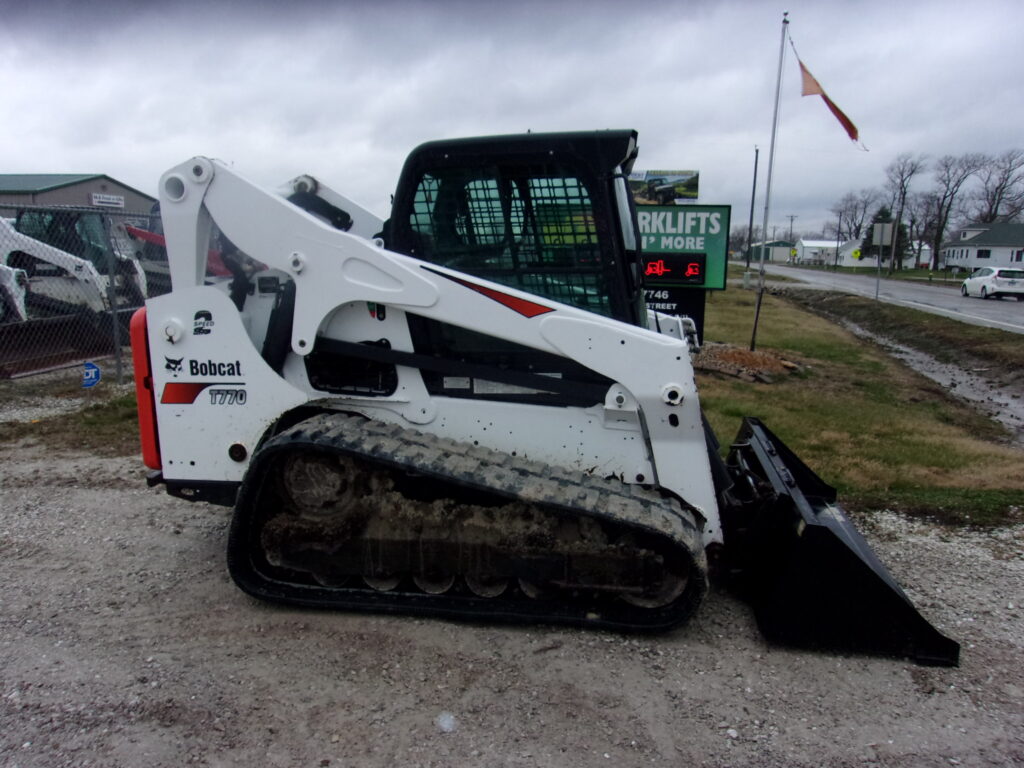 2018 Bobcat T770 Track Skid Steer $39,500 - Forklifts-N-More